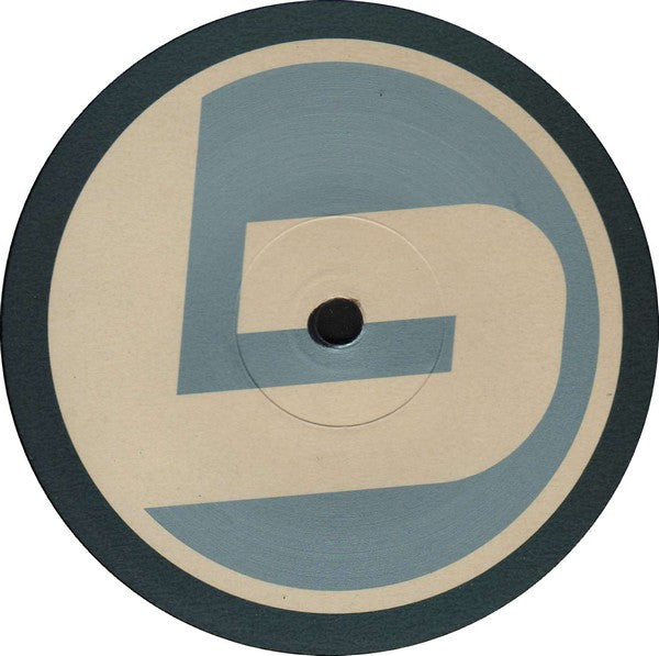 Buy Dark Oscillators : Hardstyle Hell (12") Online for a great price ...